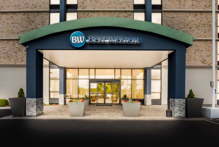 Best Western Executive Hotel New Haven-west Haven - New Haven