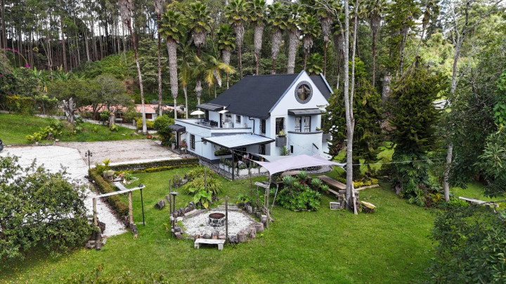 Eventos Y Hospedaje Finca El Castillo Rionegro - Marinilla