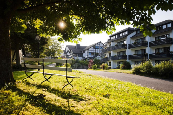 Sporthotel Grafenwald 4 Sterne Superior - Schalkenmehren