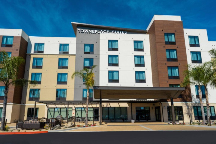 Towneplace Suites Irvine Lake Forest - Irvine, CA