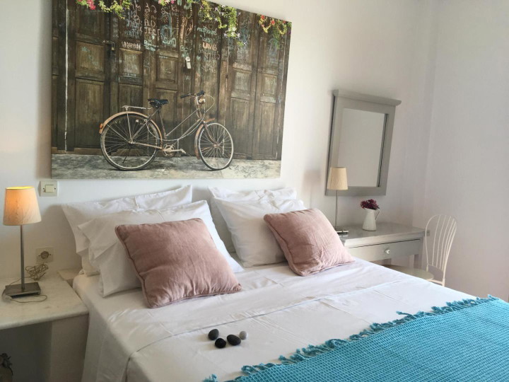 Alonia Studios - Santorini