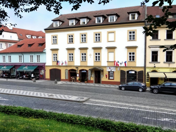 Hotel U Kříže - Prague