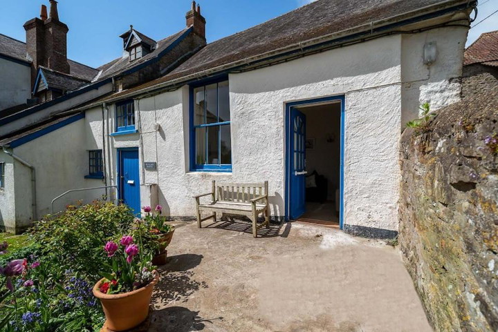 Diana's Cottage - Barnstaple