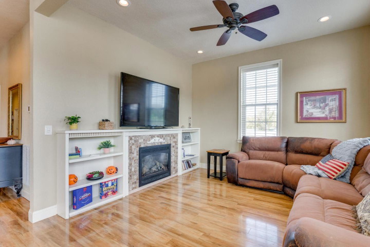 Explore Historic Dtwn! Walkable Loft In Murphy - Murphy, NC