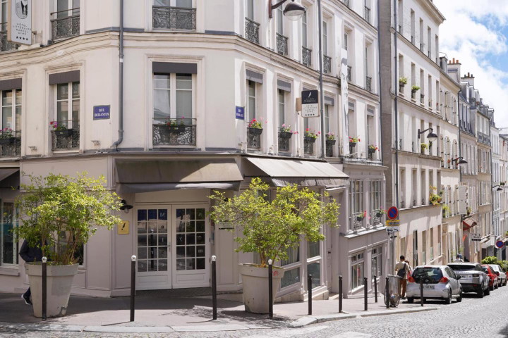 Hotel Litteraire Marcel Ayme, Bw Premier Collection - Sarcelles