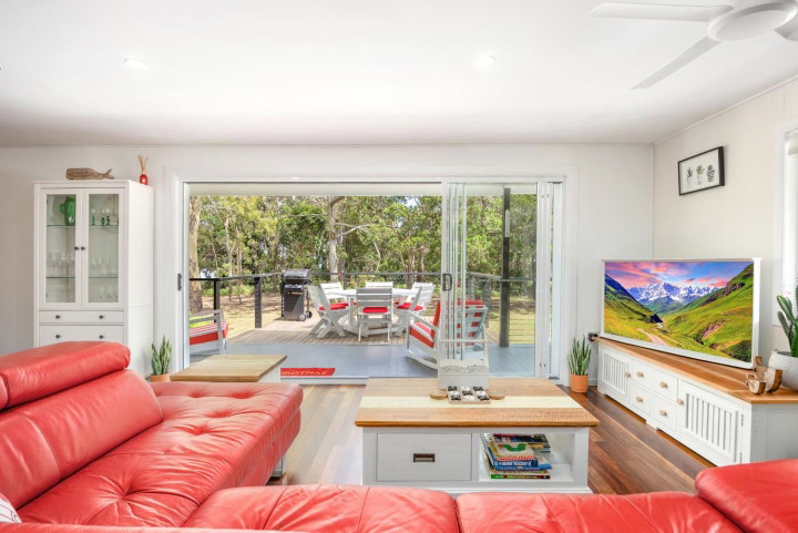 Villa Beachside - Beachfront And Pet Friendly - Toogoom