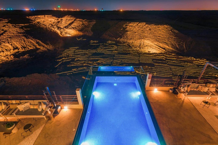 The Cliff - Riyadh