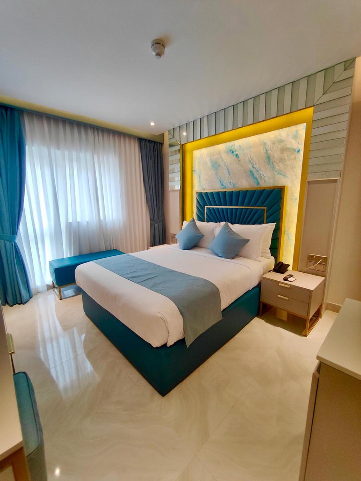 Marine Bay Colombo - Colombo