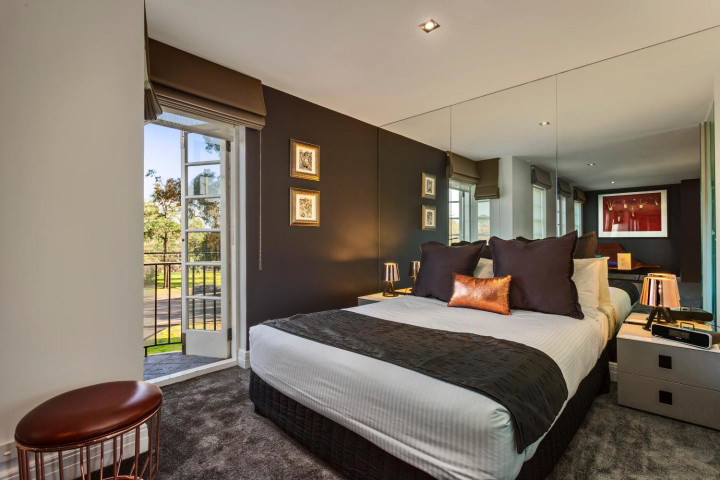 Quest East Melbourne - St Kilda
