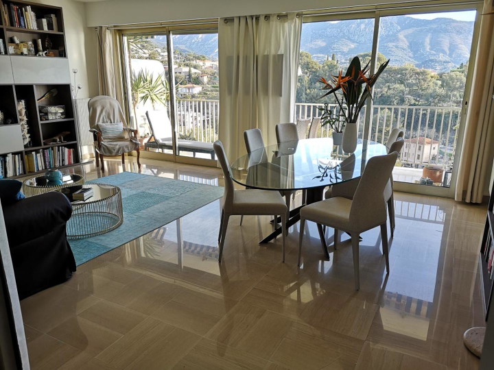 Large 2-room, Sea View, Well Exposed - Roquebrune-Cap-Martin