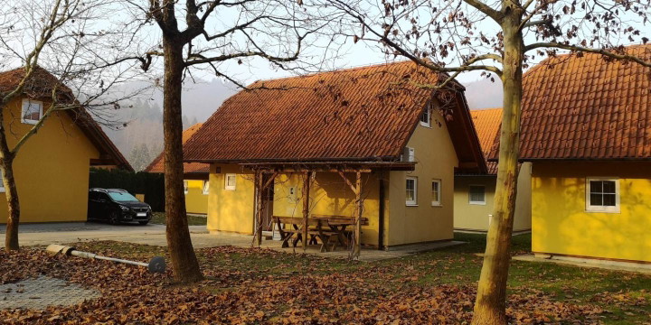 Apartmajske Hiške Lubadarček - Slovenia