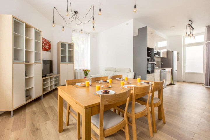 Grand Appartement Avec 3 Salles De Bain - Moeskroen