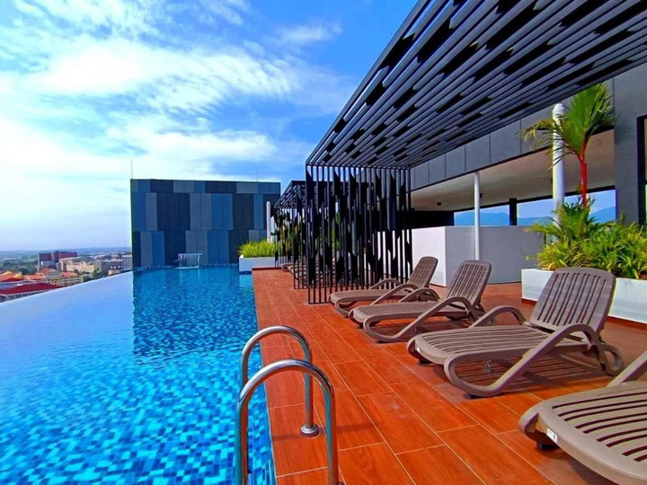 Emerald Sky Suites L The Horizon Ipoh L By Grab A Stay L 1-8pax - Perak