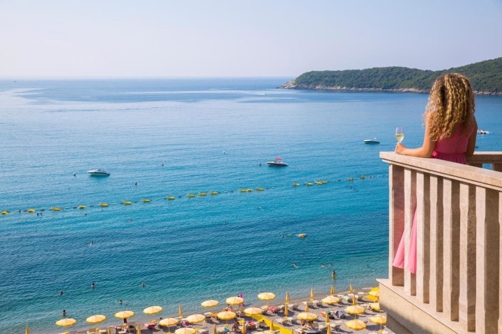 Poseidon The Beach Hotel - Montenegro