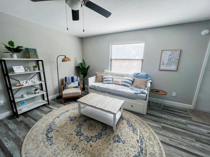The Cottage - Clearwater, FL