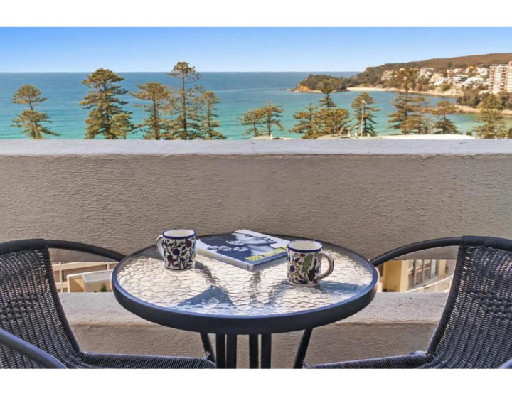 Beachside Paradise - Ocean Views, Central Position - North Shore