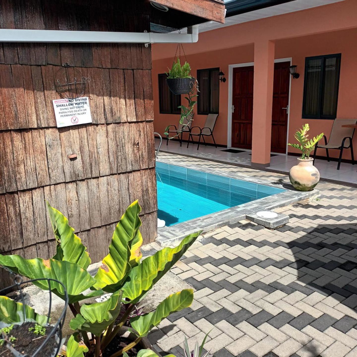 Max Garden And Pool - Paramaribo