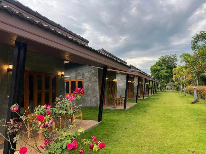 The Loft Baannaisuan - Chiang Rai