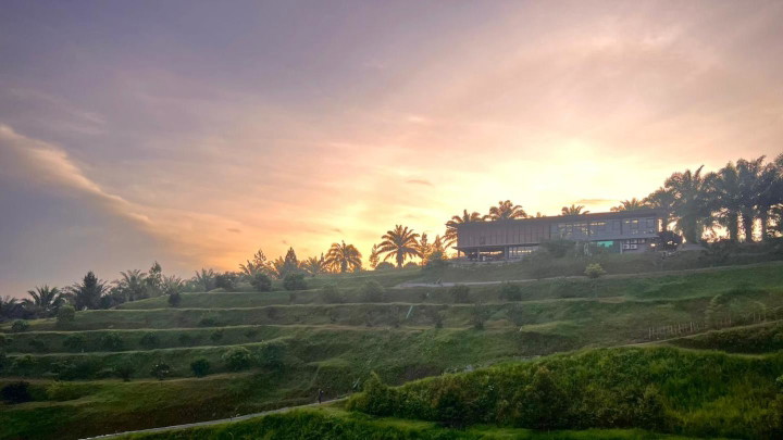 Talula Hill Farm Resort - Kluang