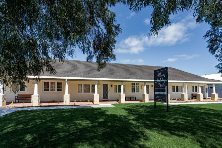 Albany Holiday Units - Albany