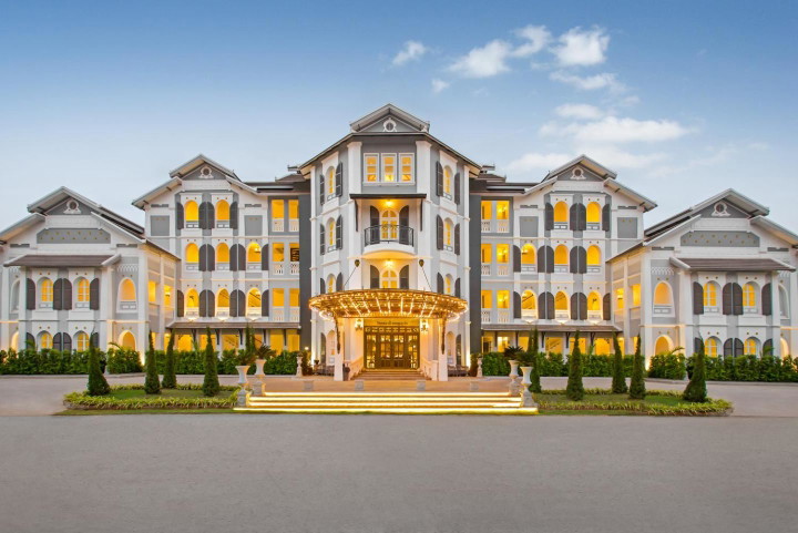 Le Thatluang D'or Boutique Hotel - 비엔티안