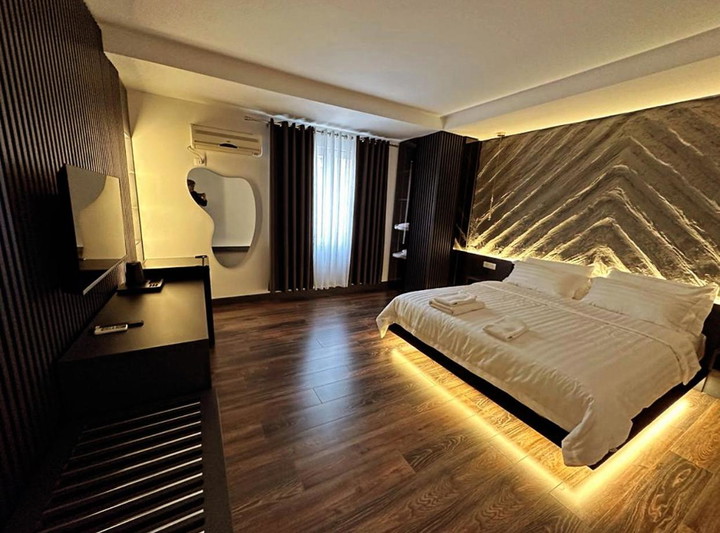 Tirana Central Rooms - Tirana