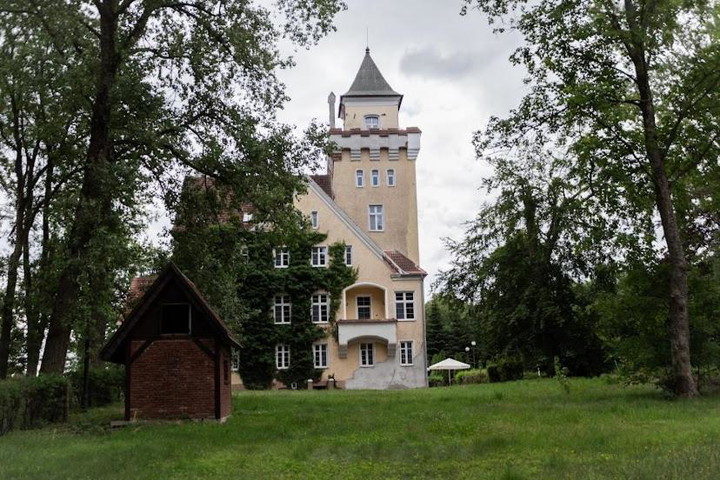 Zamek Nowęcin - Leba