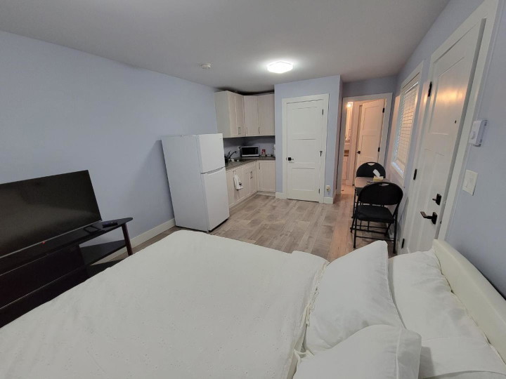 Gladiola Bed & Breakfast - Victoria