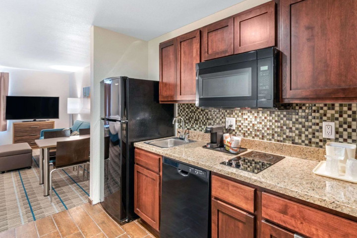 Mainstay Suites Denver International Airport - Denver