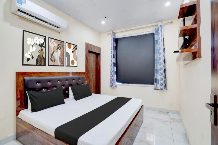 Hotel O Star Light - Rohtak