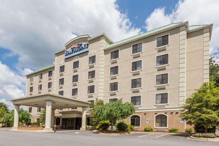 Baymont By Wyndham Asheville/biltmore - Asheville, NC
