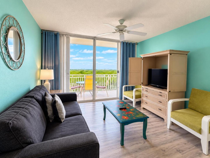 The Curacao - Key West Condo With Pool, Balcony, Sunset Views - Stock Island, FL