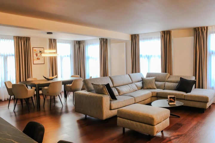 Botanique Suites Airbnb, Antwerp - Antwerp