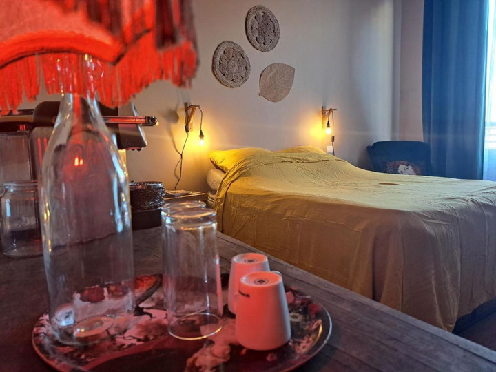 La Chambre De L'ascenseur, Chambre Cosy En Centre Ville Avec Accès Indépendant - Châtellerault