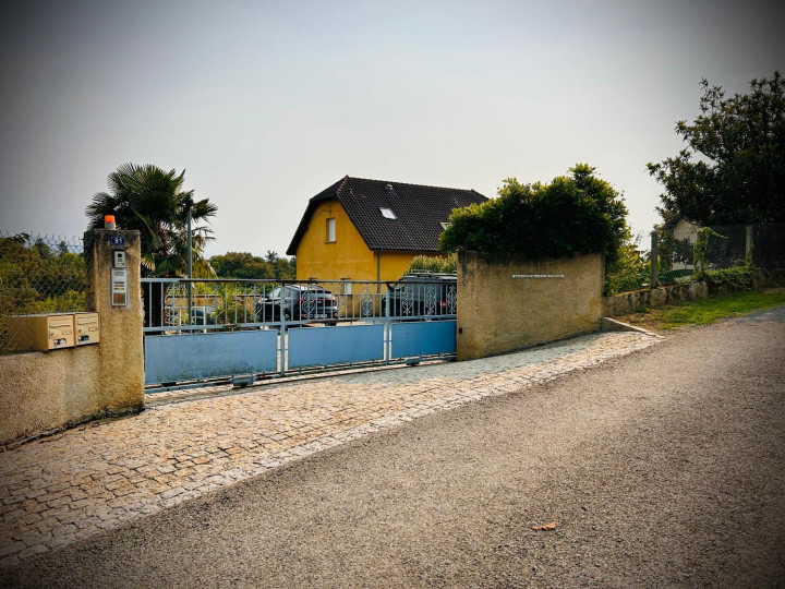 Maison Fleurie - Pau