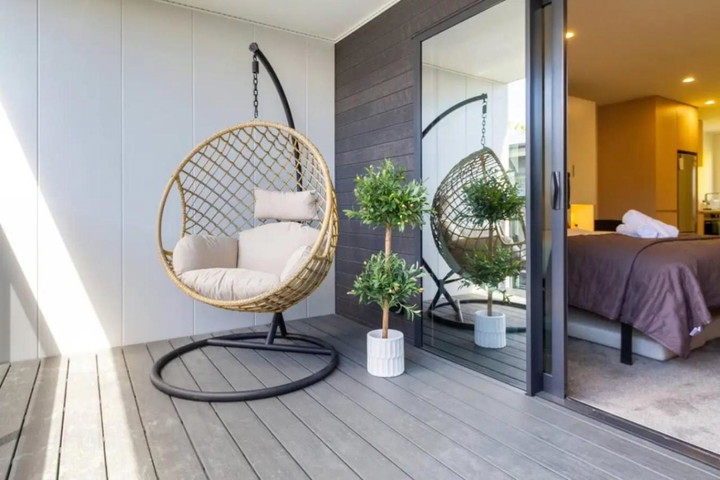 Central Studio Getaway On Bath Street - Christchurch