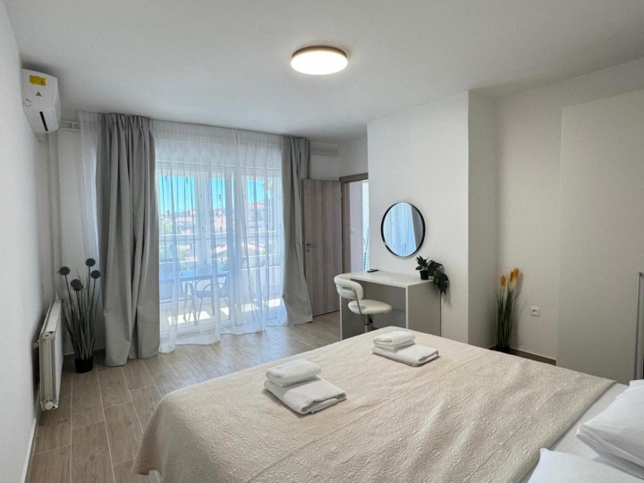 Flowers Apartments Pula, City Center - クロアチア共和国