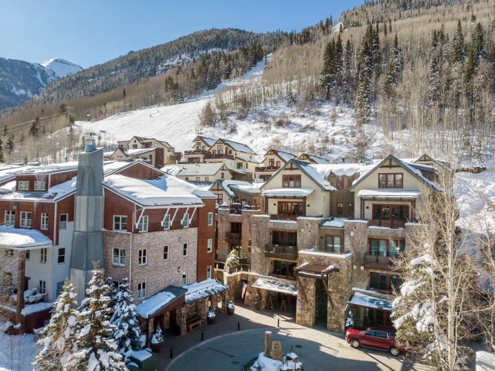 Element 52, Auberge Collection - Telluride