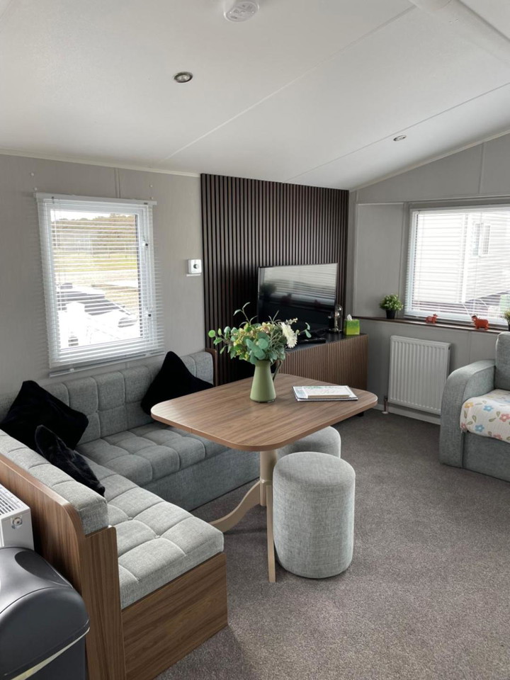 J4 Lossiemouth Bay Caravan Park - Lossiemouth