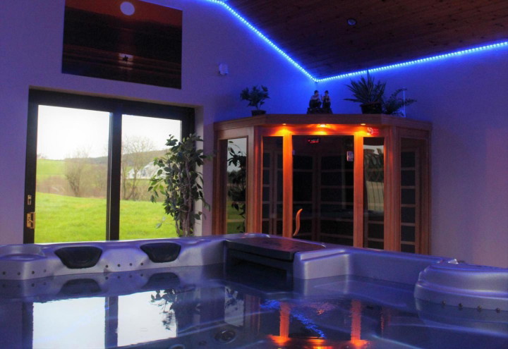 Millstone Cottages - Irland