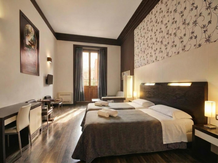 Alhambra Suites - Leganés