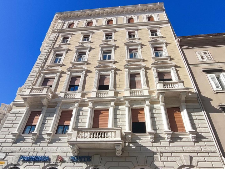 Triestecenter Rooms & Apartments - Colori Di Trieste - イタリア トリエステ