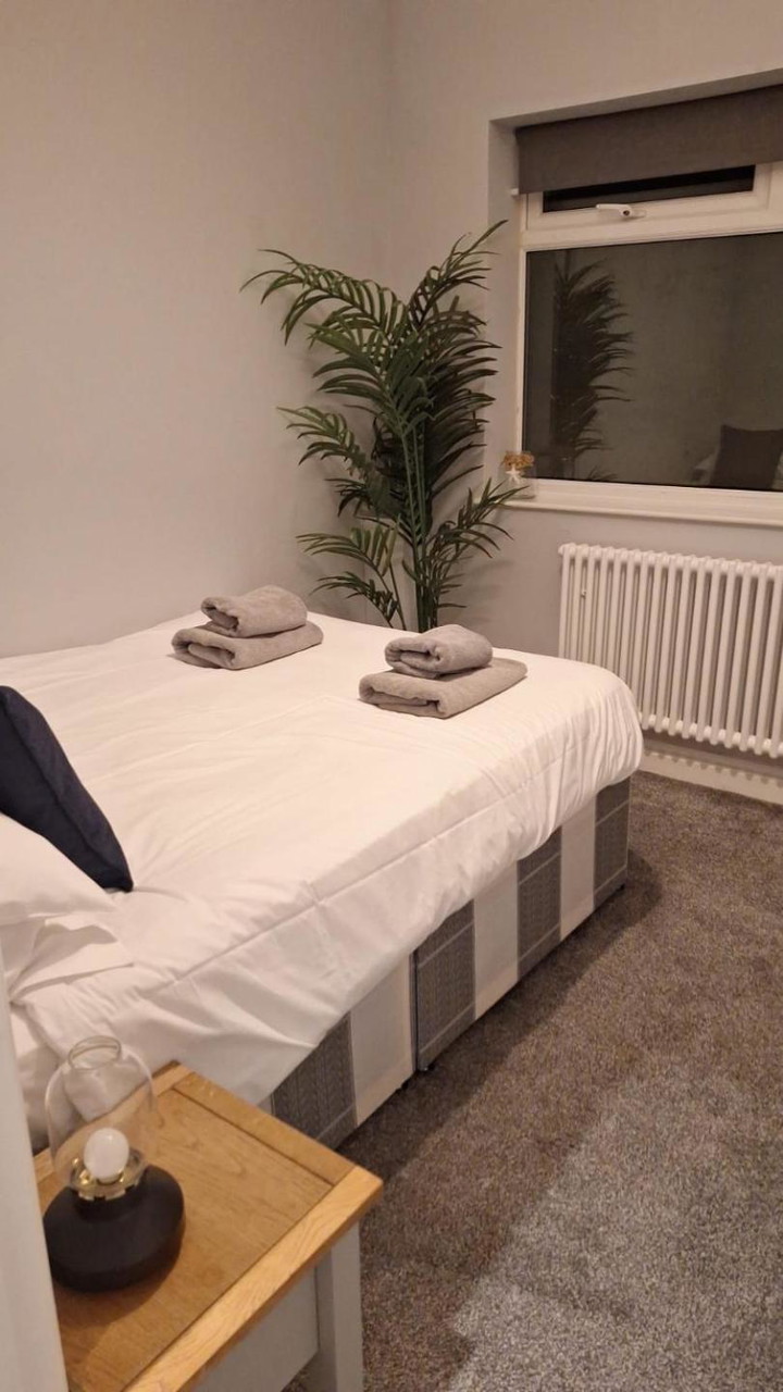 Southport Family & Contractor Apartment - 2 Bedrooms - Southport