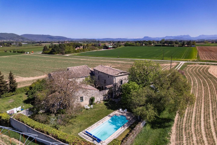 Chez Janie Hirst - Chambres D'hôtes - Montélimar