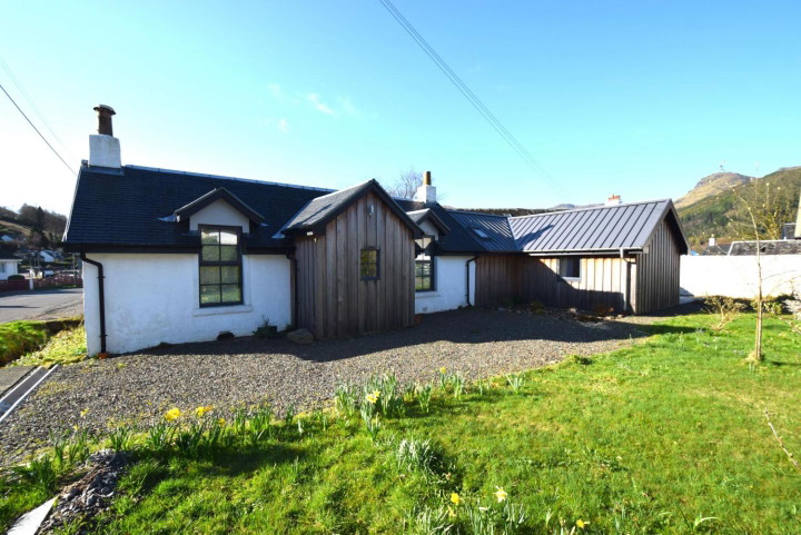 Arivean Cottage - Lochgoilhead