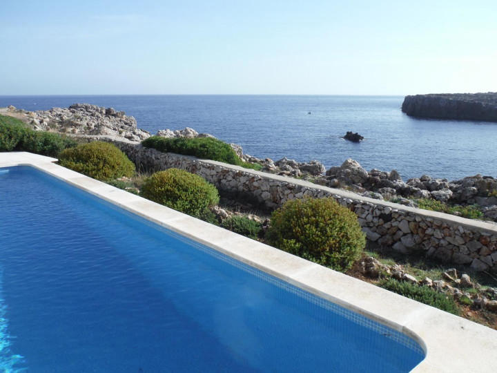 Ficula Nou Beachfront Villa With Private Pool - Minorque