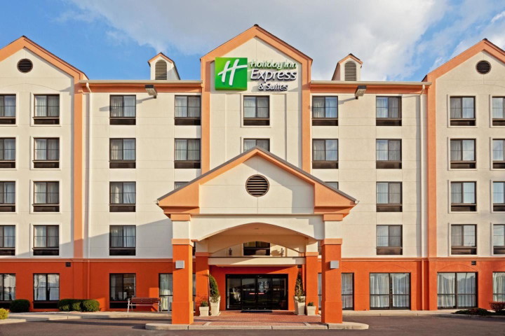 Holiday Inn Express Hotel & Suites Meadowlands Area By Ihg - Englewood, NJ
