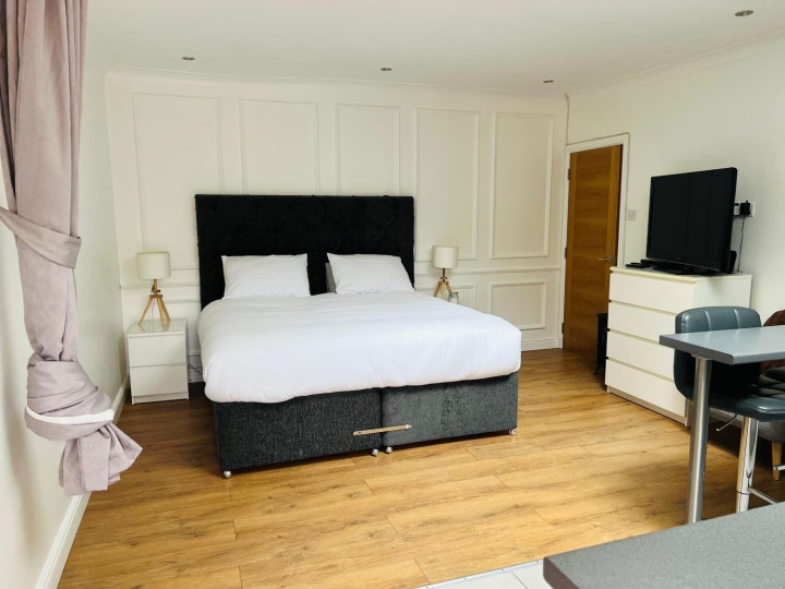 Whiteley’s Cottages Studio - Loch Lomond