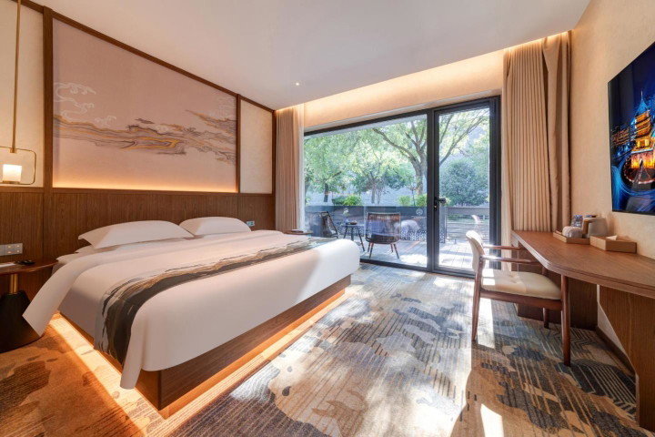 Floral Hotel Yinshiyi Chang'an, Xi'an Bell And Drum Tower Sajinqiao Subway Station - Xi'An