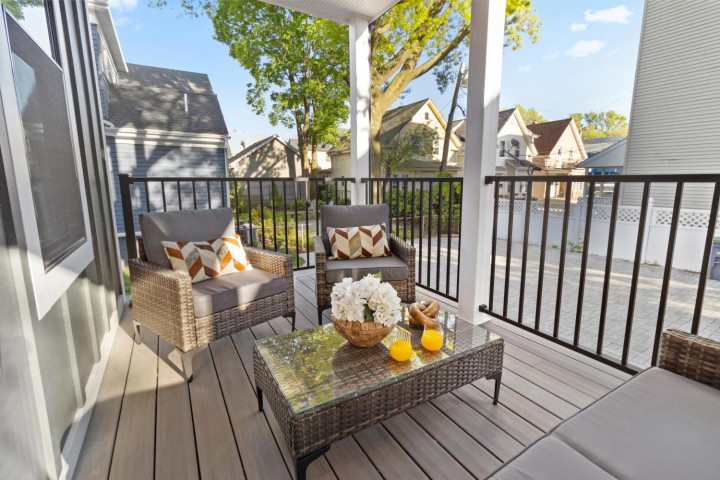 Boston Charm 2br2bth / 8 Minutes To Boston - Boston, MA
